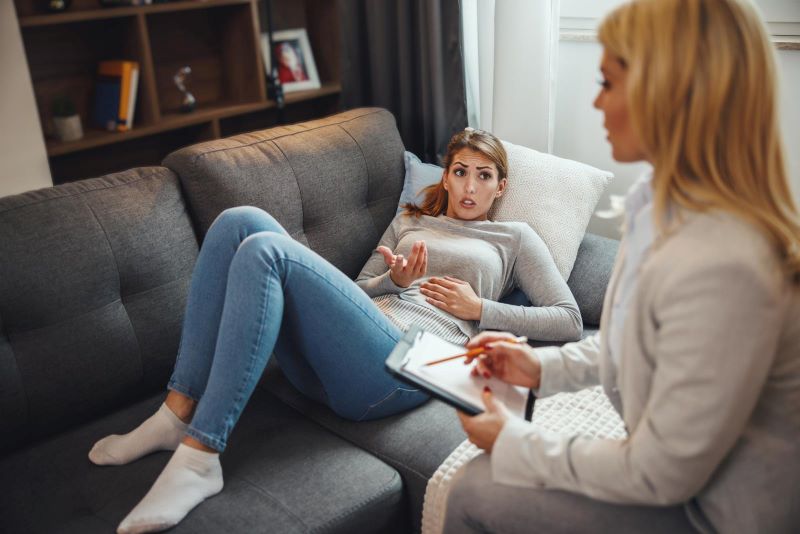 Medication vs. Therapy: Choosing the Right Treatment of DMDD